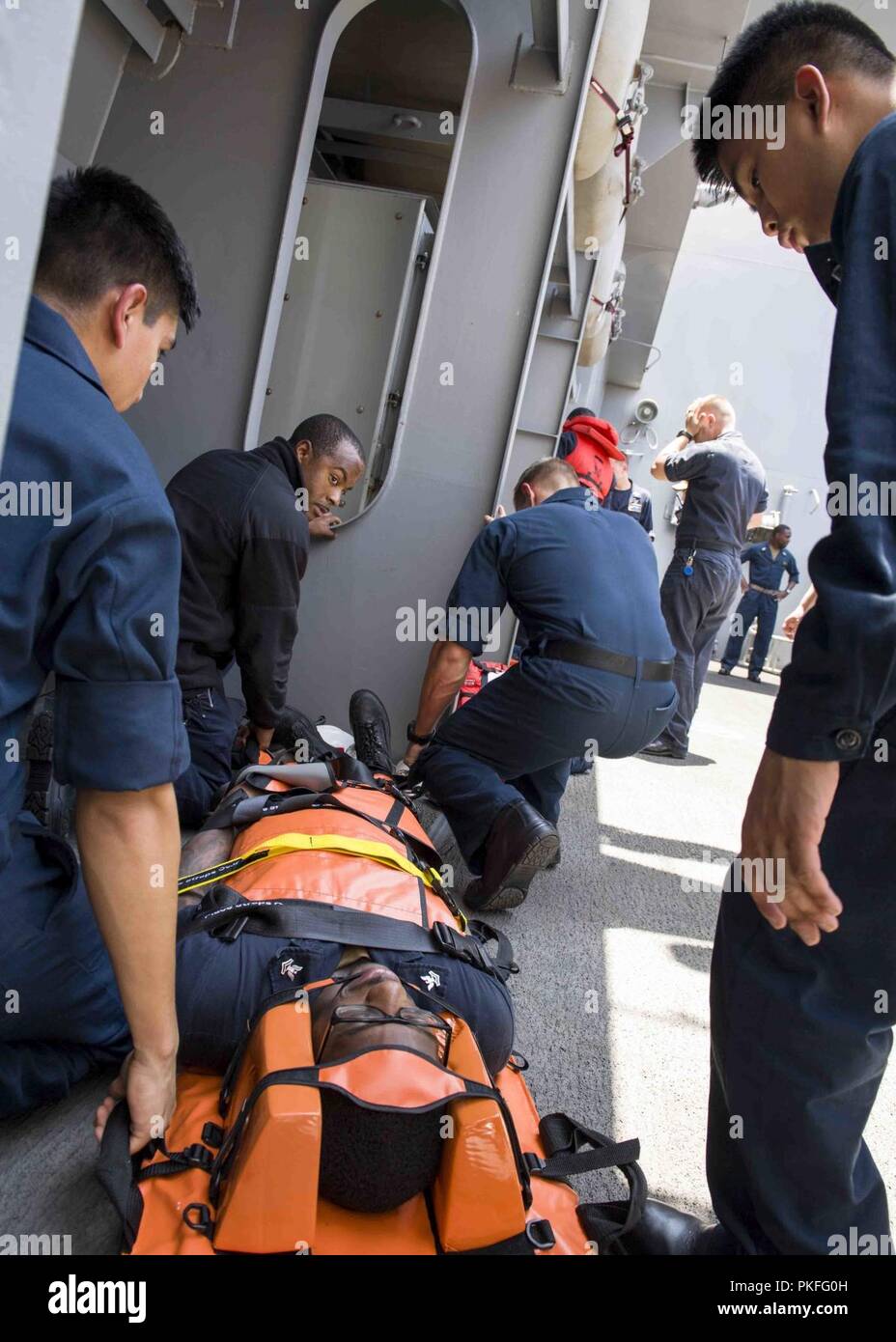 Flexible stretcher hi-res stock photography and images - Alamy