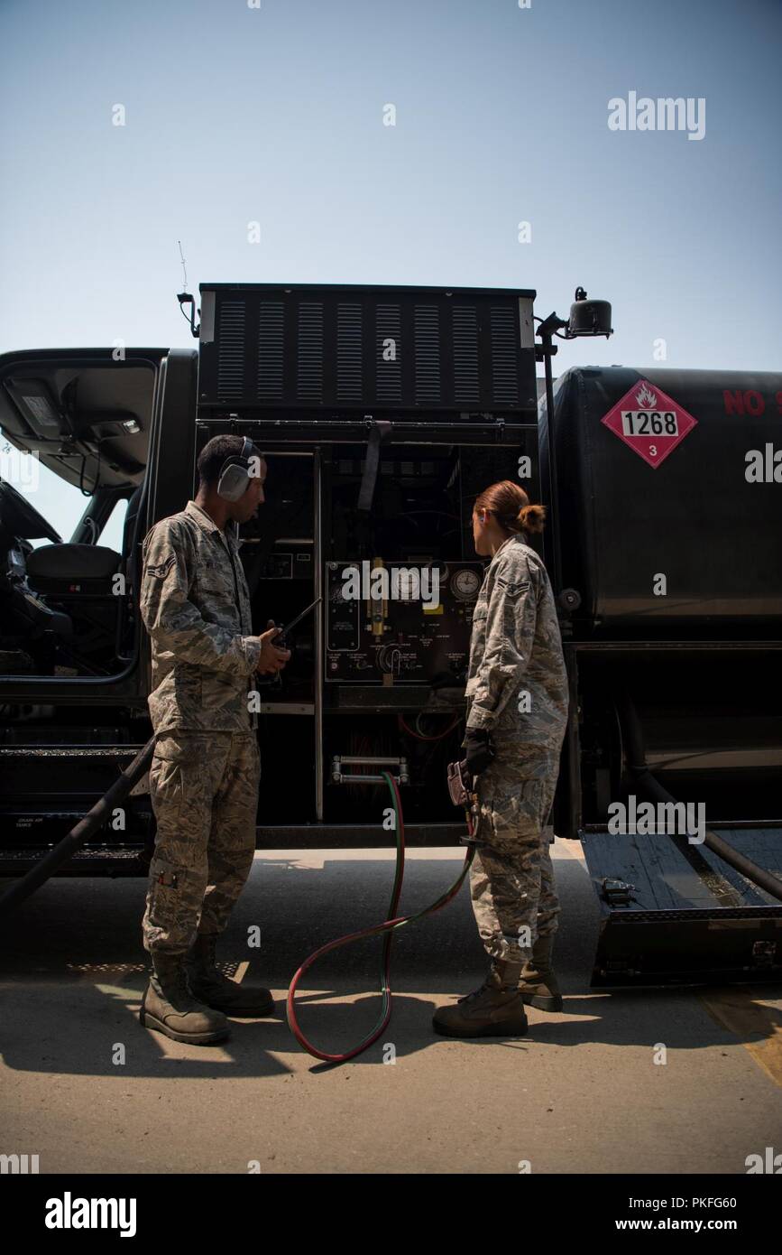 R 11 refueler hi-res stock photography and images - Alamy