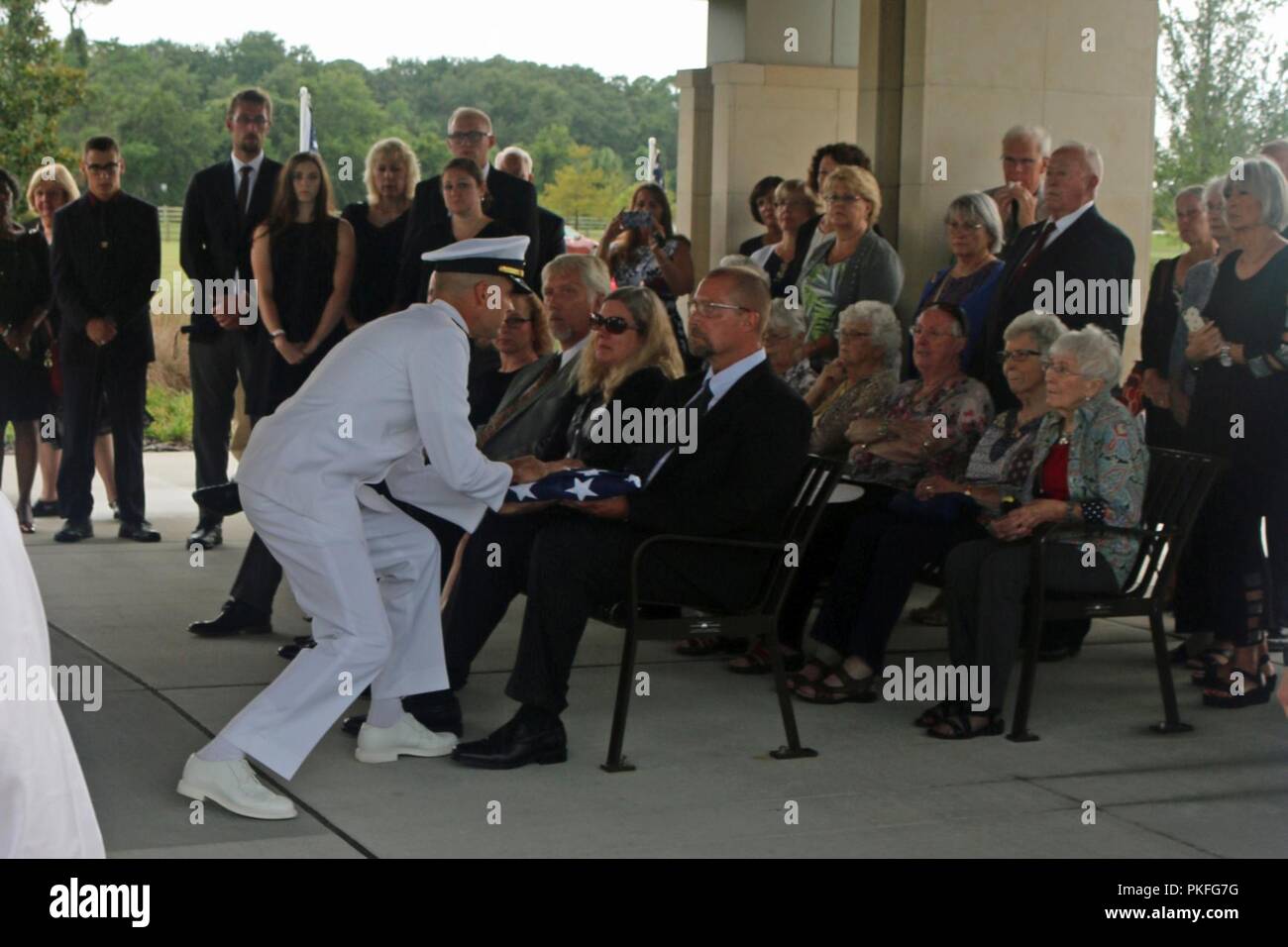 Naval officer funeral hi-res stock photography and images - Alamy