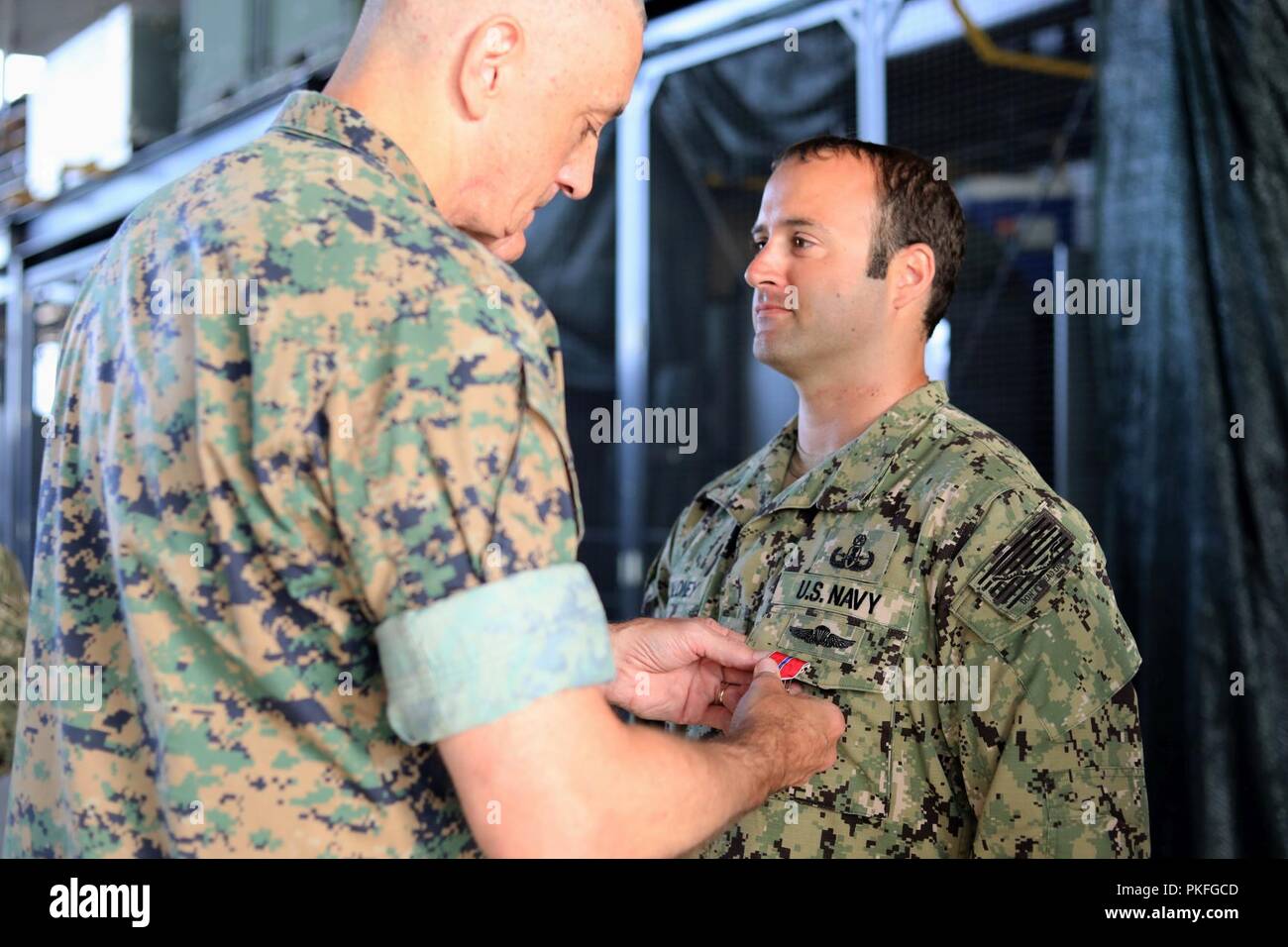 Opnav n95 hi-res stock photography and images - Alamy