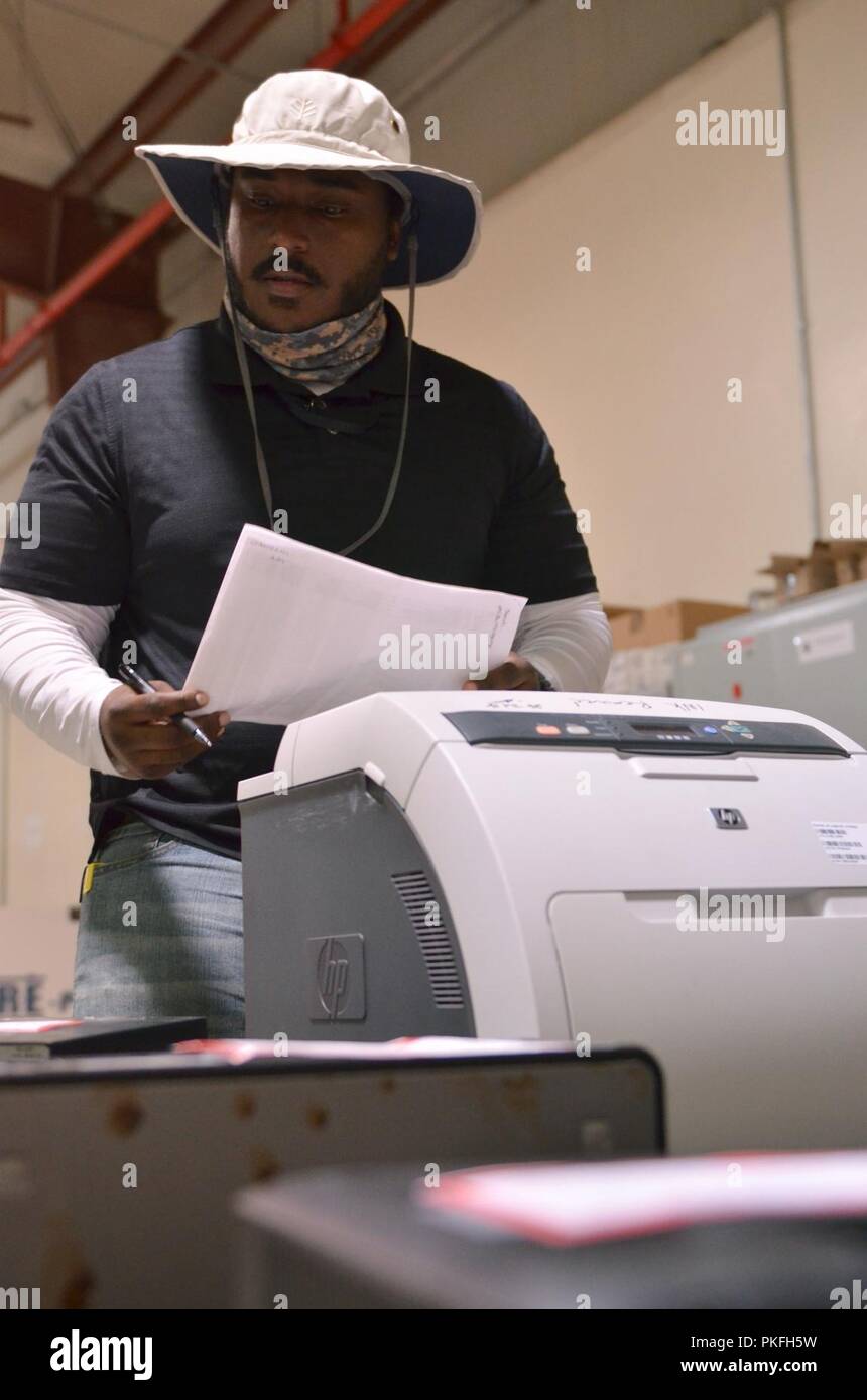 609th air operations center hi-res stock photography and images - Alamy