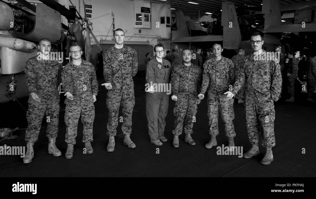 Marines from marine support Black and White Stock Photos & Images - Alamy
