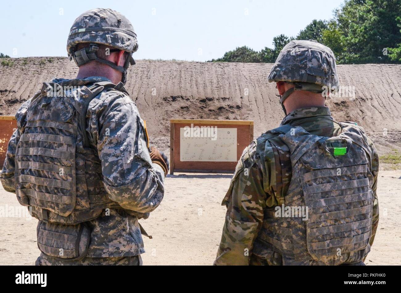 M249 qualification hi-res stock photography and images - Alamy