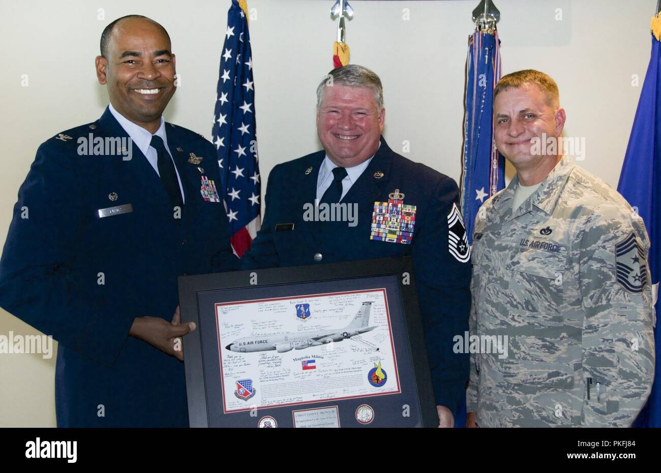 186th air operations group hi-res stock photography and images - Alamy