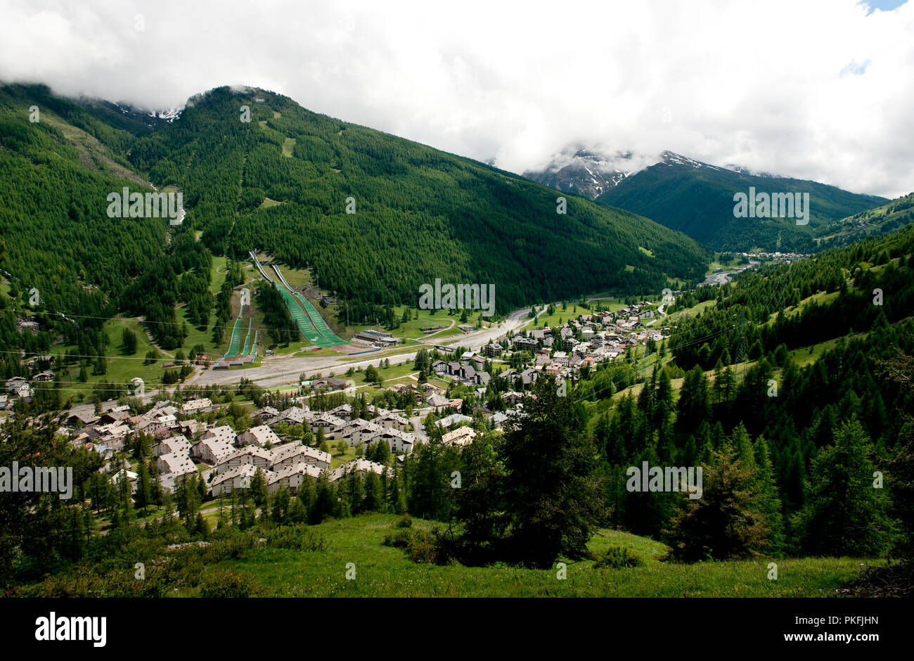 Pragelato village hi-res stock photography and images - Alamy