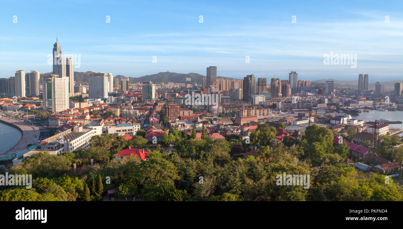 Shandong yantai city construction Stock Photo - Alamy