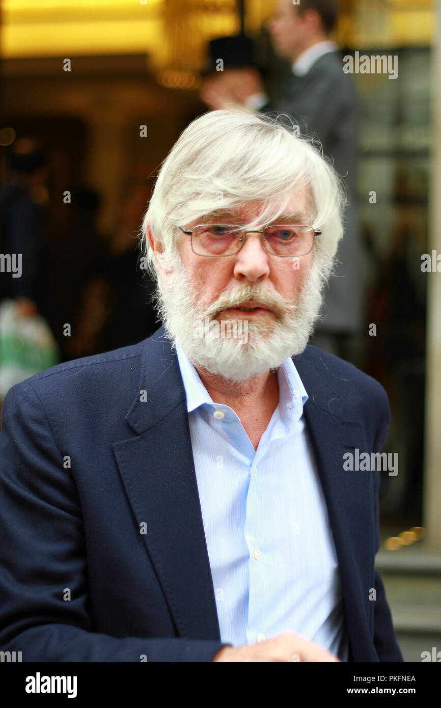 Tom Courtney actor in Westminster , London , UK. Photo credit Russell ...