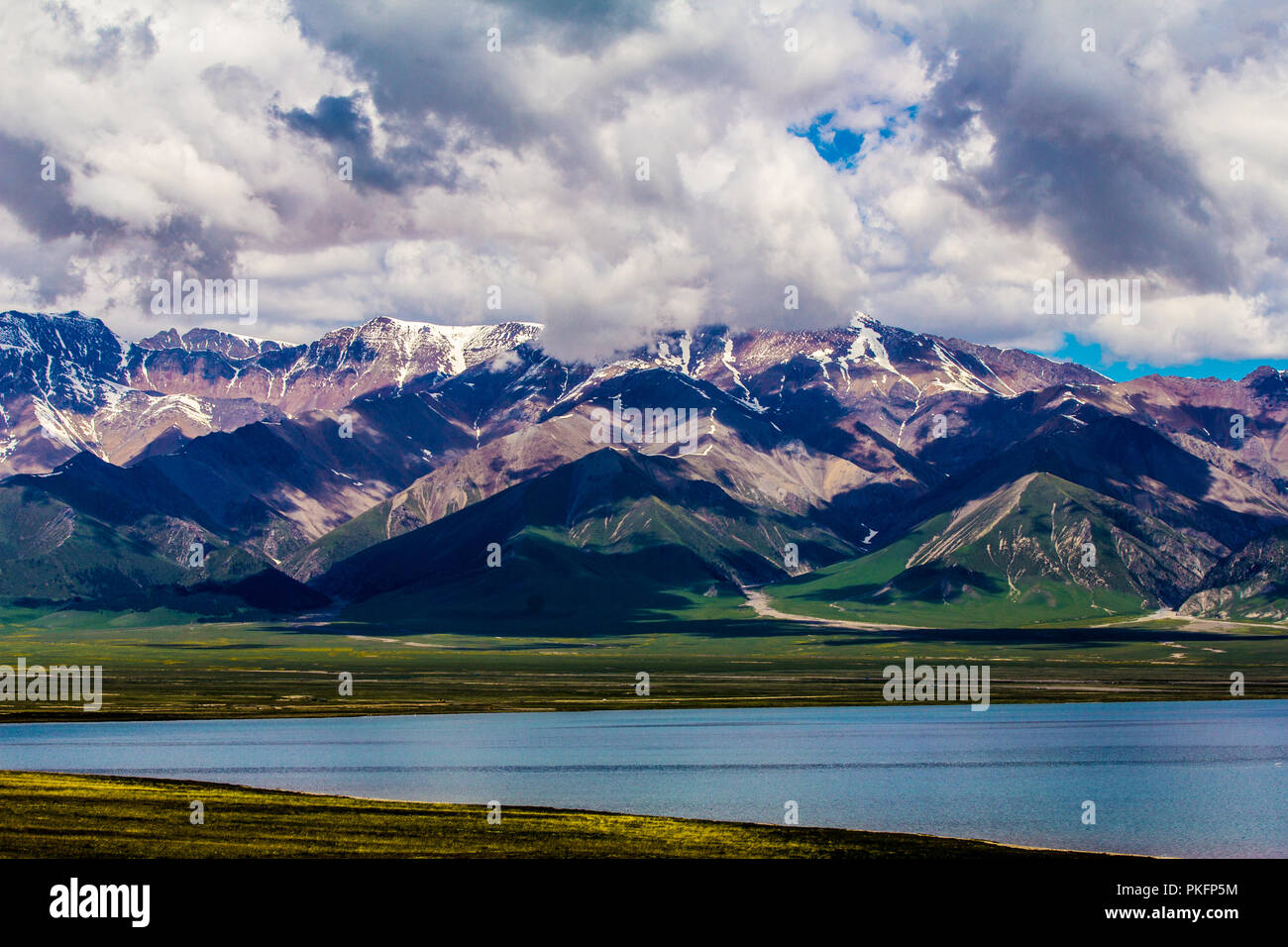 Sayram lake hi-res stock photography and images - Alamy