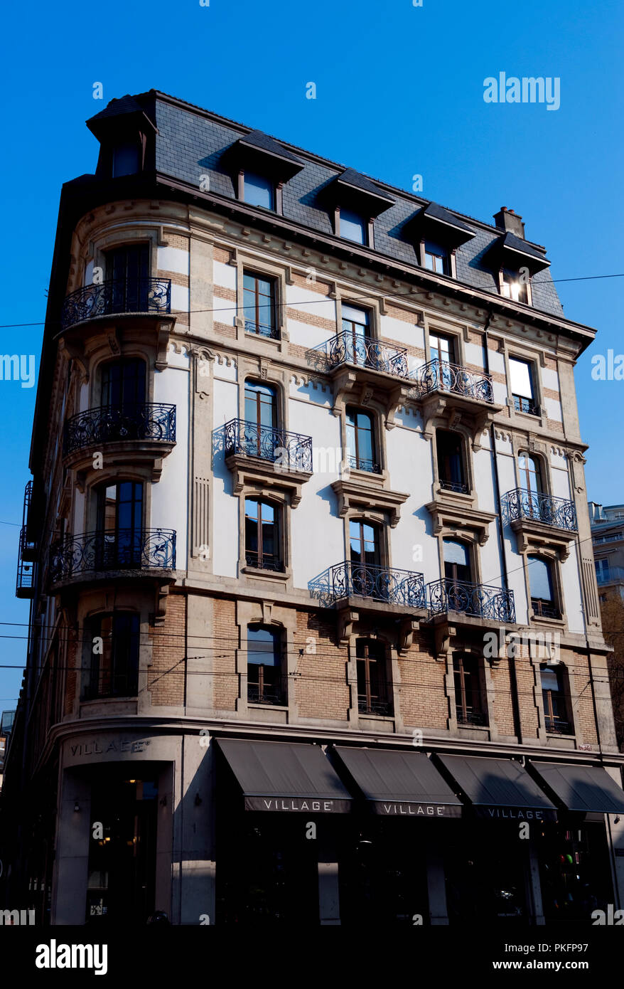 Buildings in geneva hi-res stock photography and images - Alamy