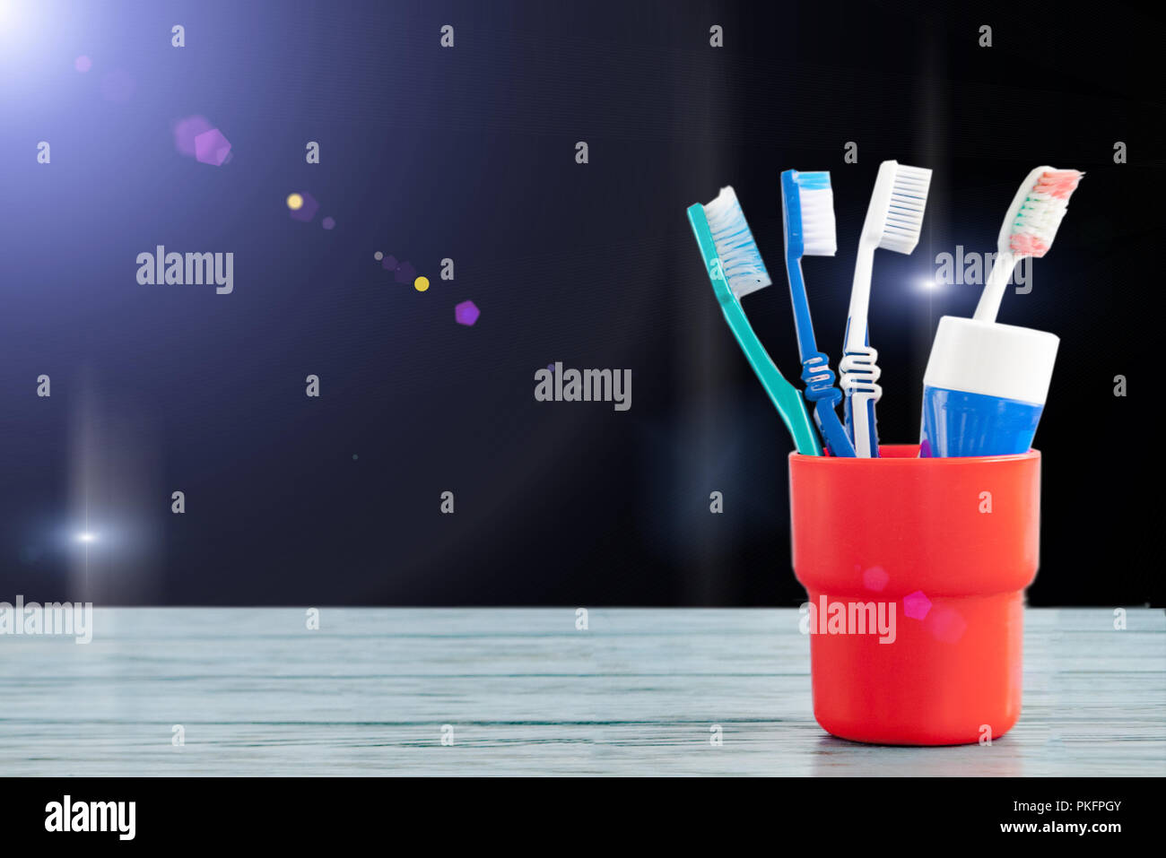 Red white blue toothpaste hi-res stock photography and images - Alamy