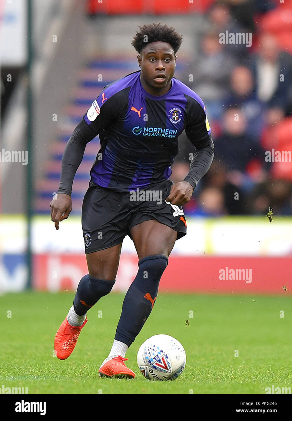 Luton towns pelly ruddock hi-res stock photography and images - Alamy