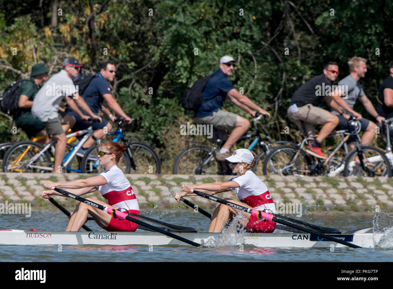 Katherine haber and jennifer casson hi-res stock photography and images ...