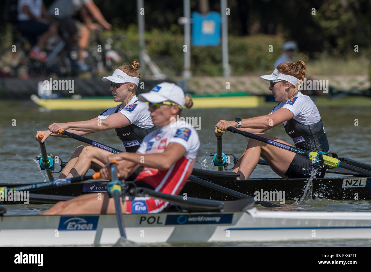 Zoe mcbride sculls hi-res stock photography and images - Alamy