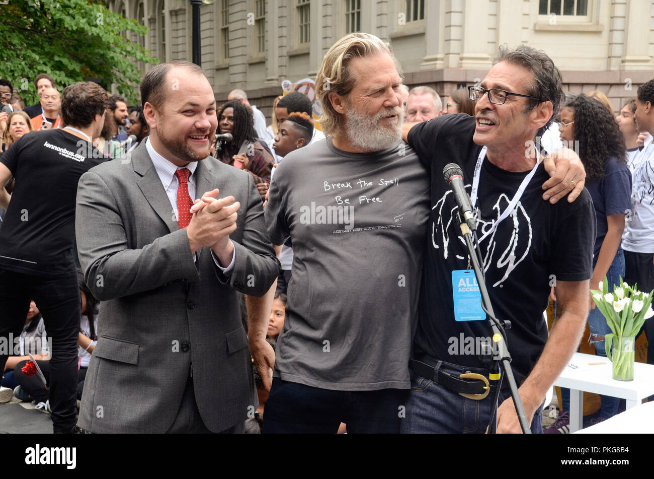 New York, NY, USA. 13th Sep, 2018. Corey Johnson, Jeff Bridges and ...