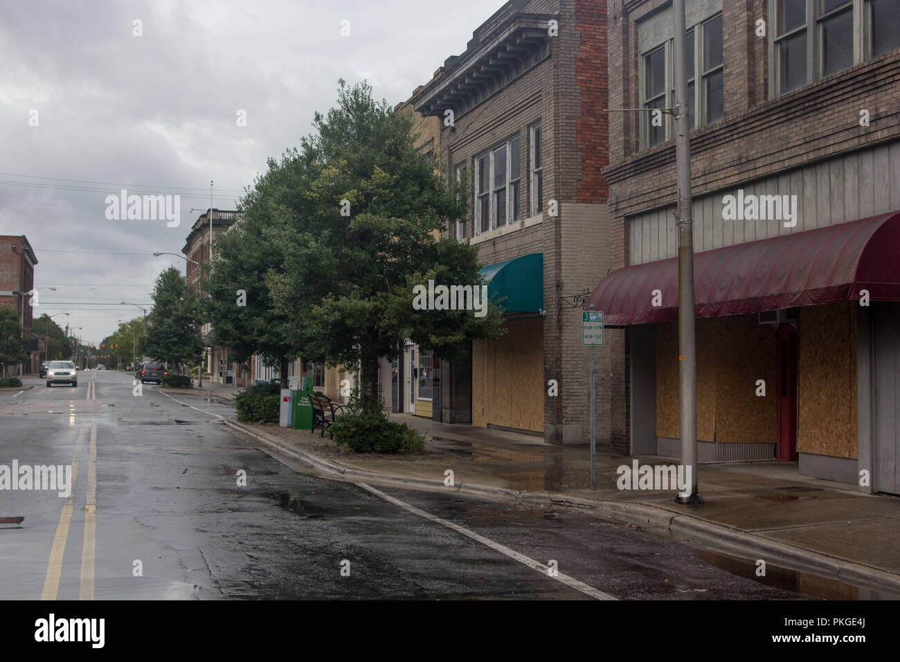 Washington, NC, USA. 13th Sep, 2018. Boarded up businesses are seen in ...