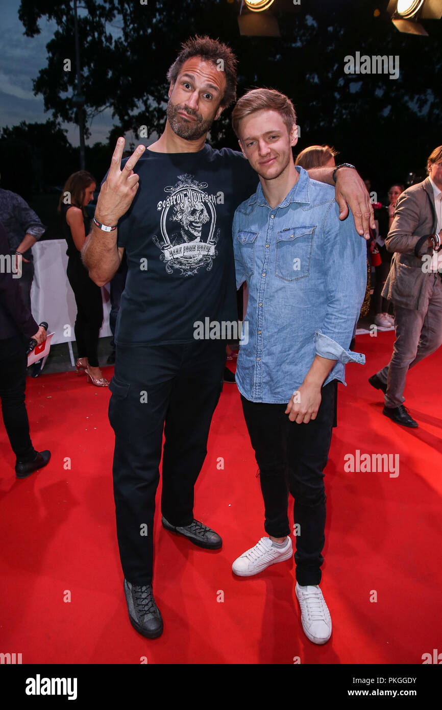 The originals location hi-res stock photography and images - Alamy