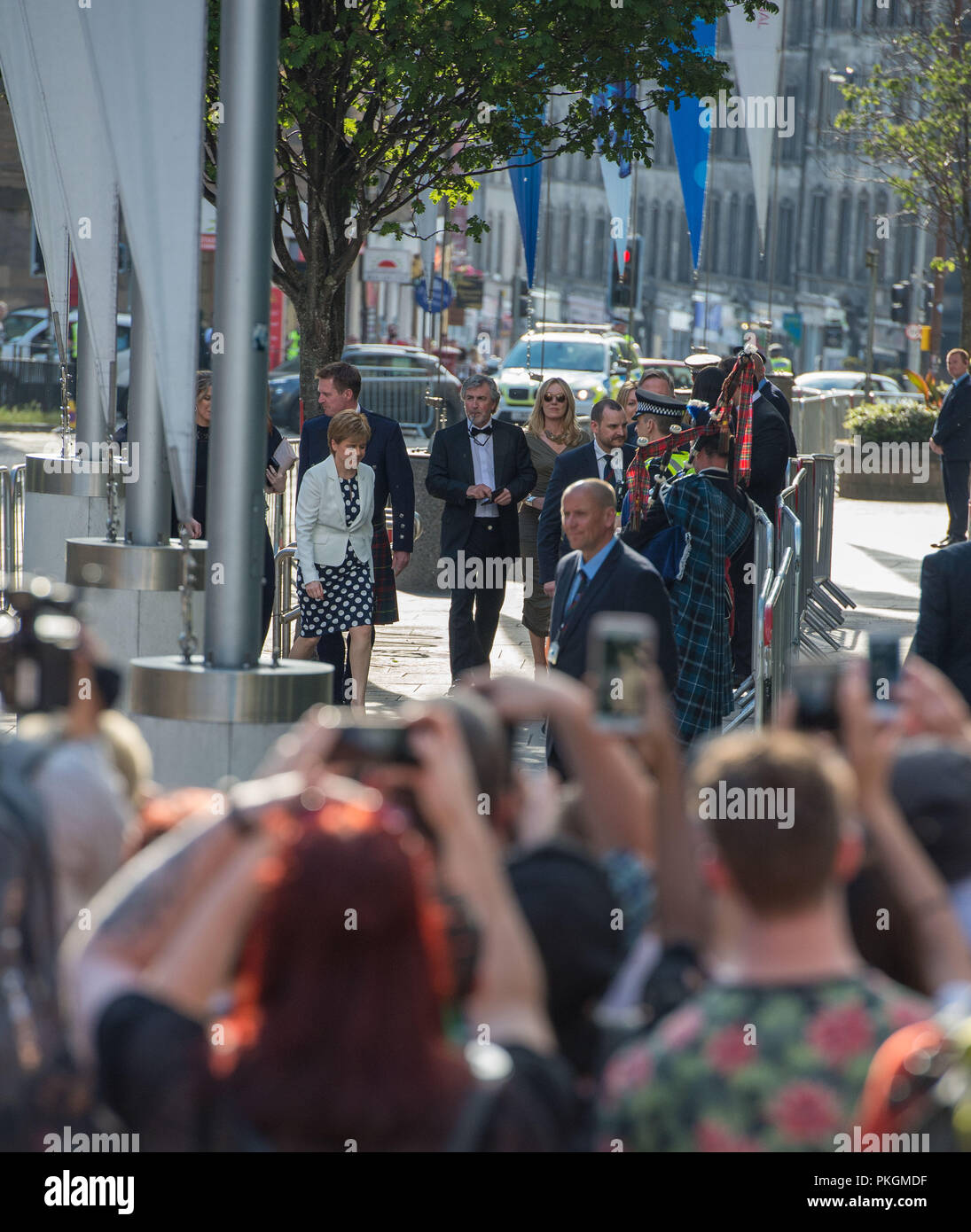 Tom hunter sturgeon hi-res stock photography and images - Alamy