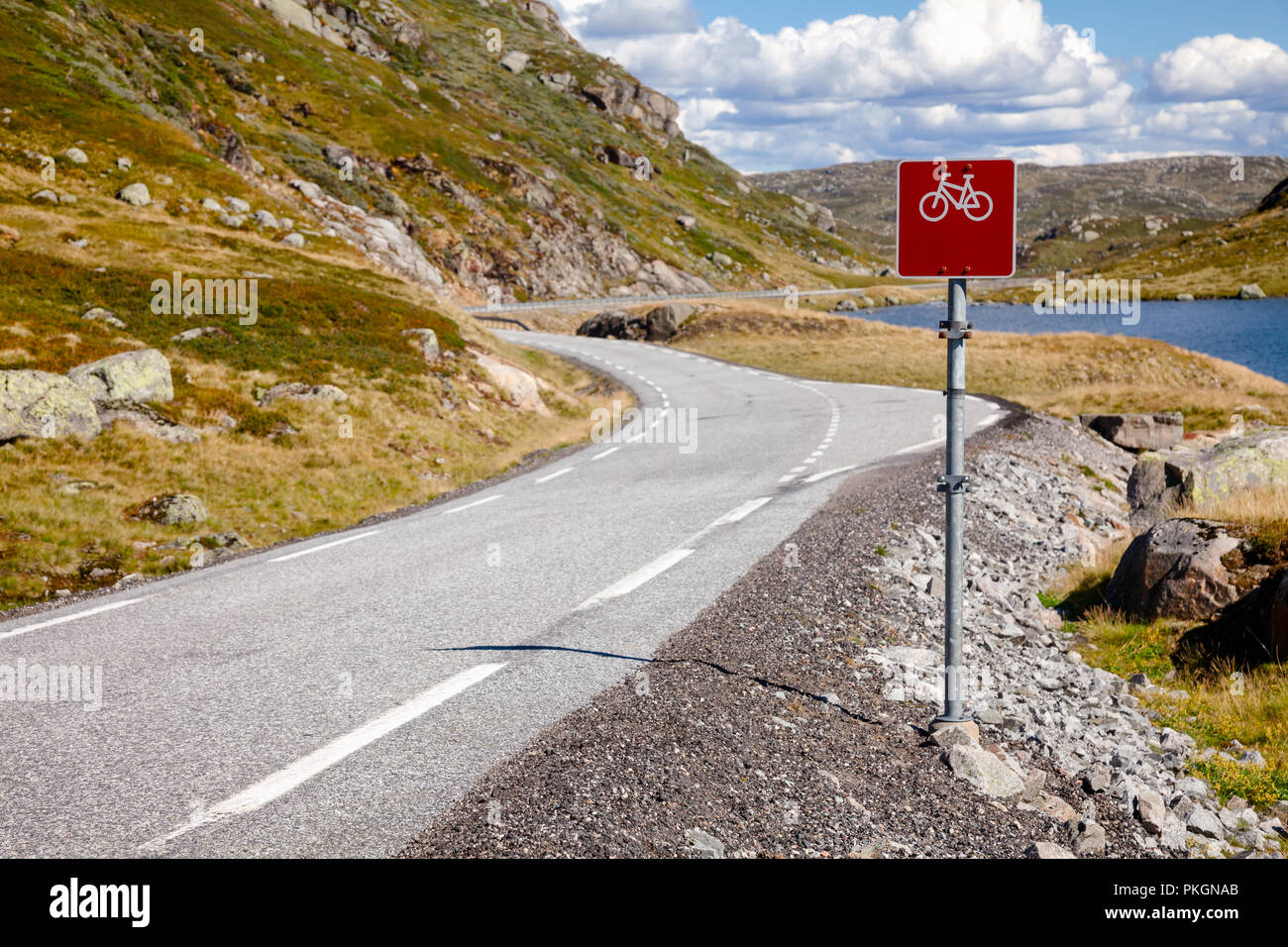 Norwegian cycling route sign hi-res stock photography and images - Alamy
