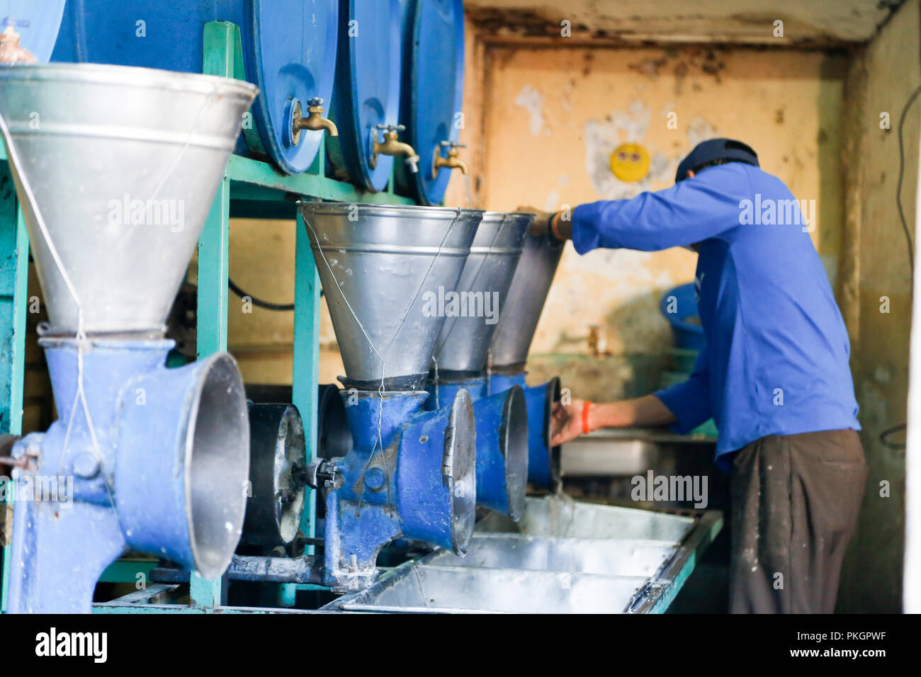 Flour mills hi-res stock photography and images - Alamy