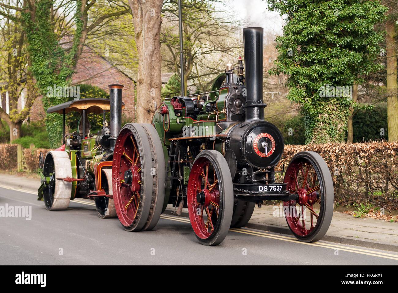 Steam Traction Engine on New Road in Prestbury village, Cheshire Stock ...