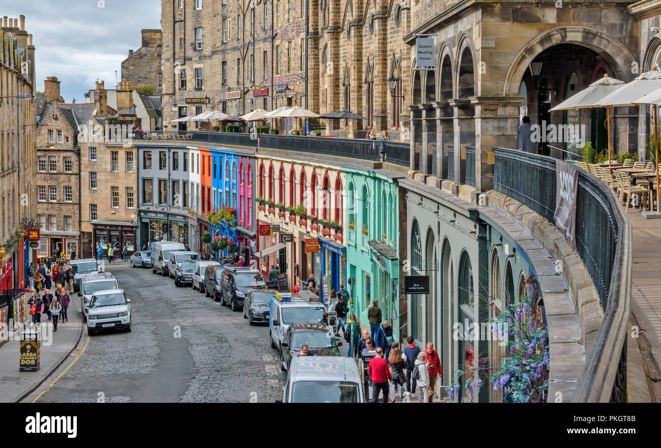 Scottish terrace houses hi-res stock photography and images - Alamy