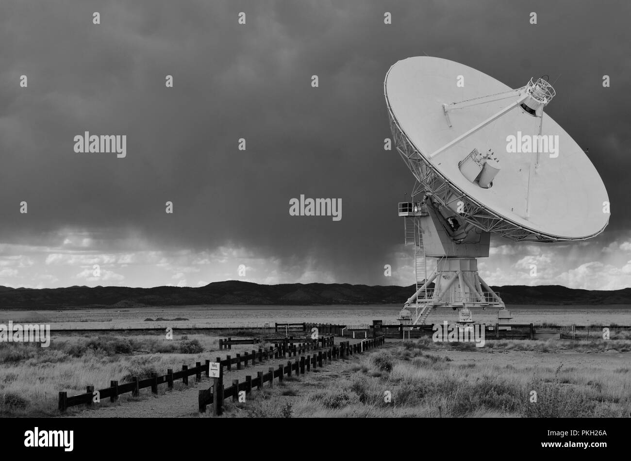 Very Large Array satellite dishes, New Mexico, USA Stock Photo - Alamy