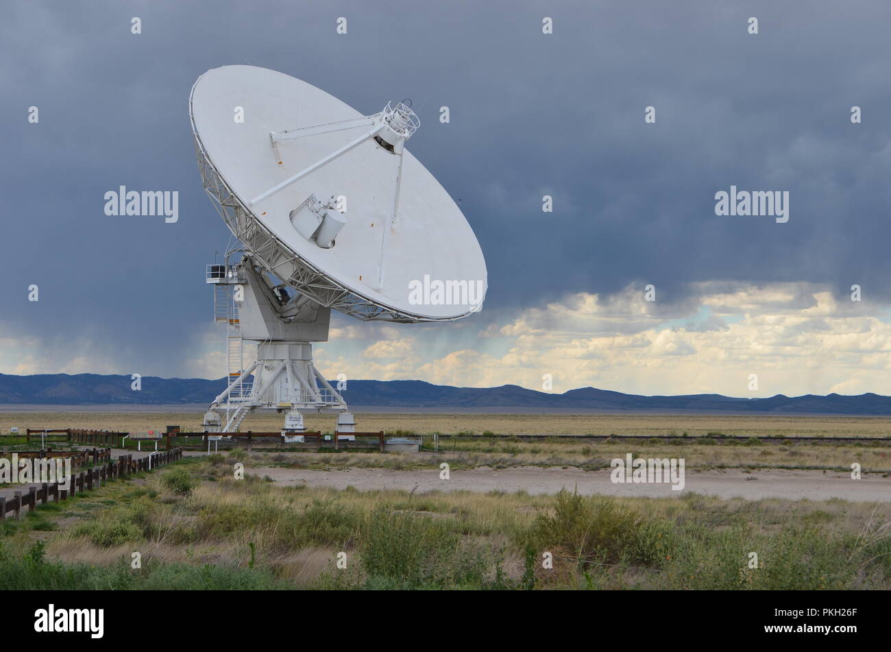 Very Large Array satellite dishes, New Mexico, USA Stock Photo - Alamy