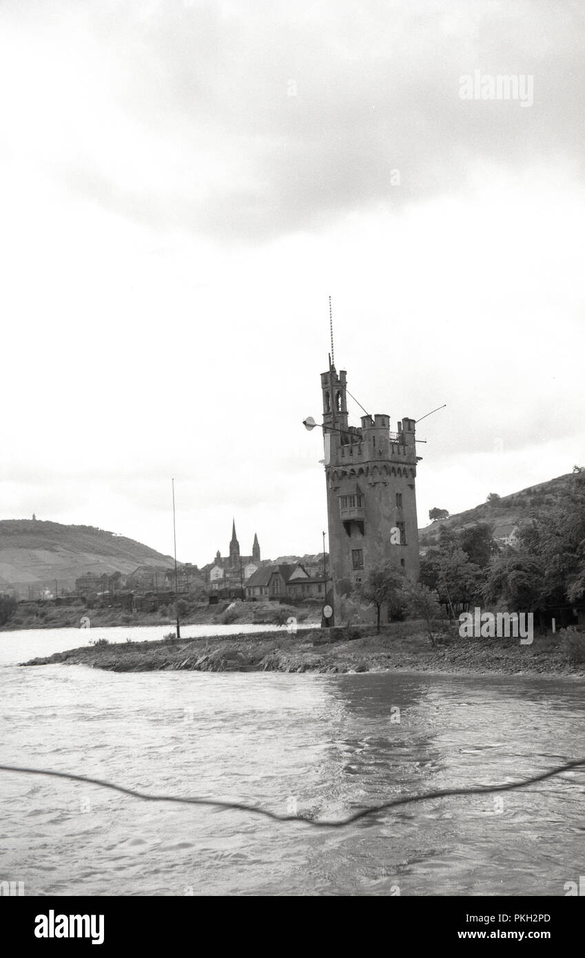 Cologne castle hi-res stock photography and images - Alamy