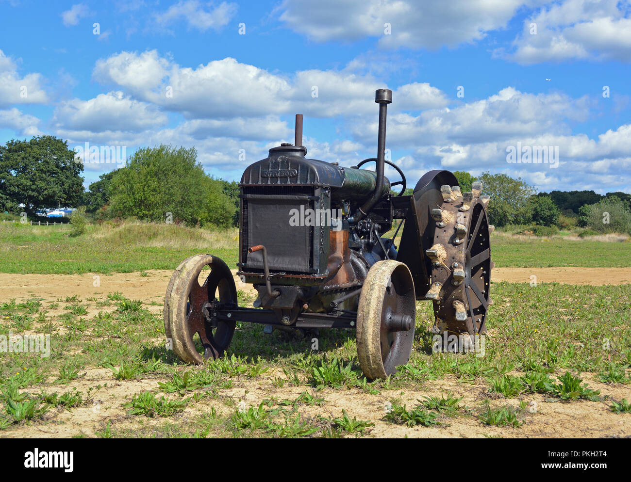 Standard fordson n hi-res stock photography and images - Alamy