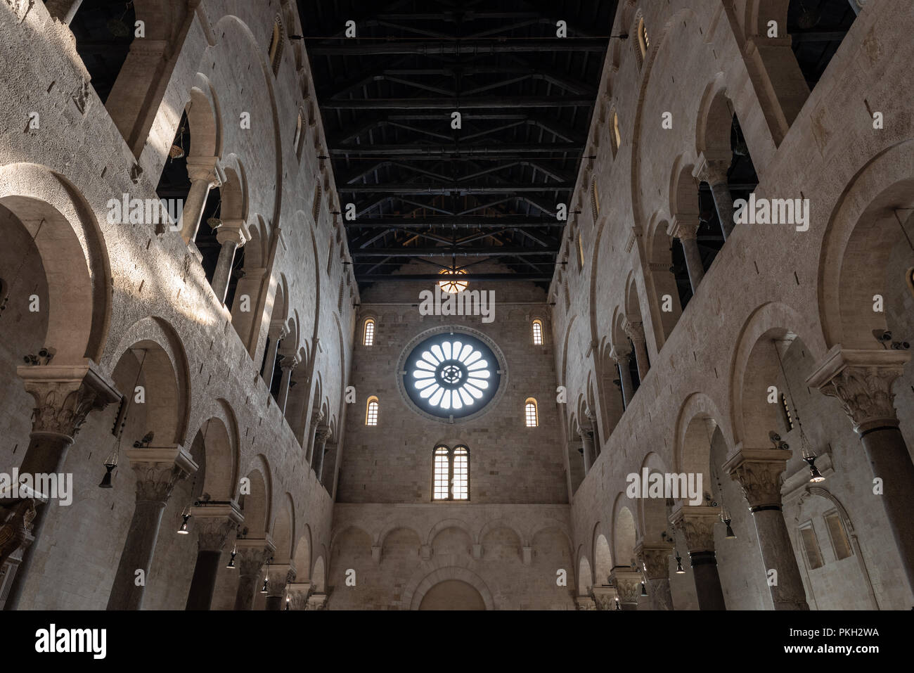 The cathedral of old Bari Stock Photo - Alamy