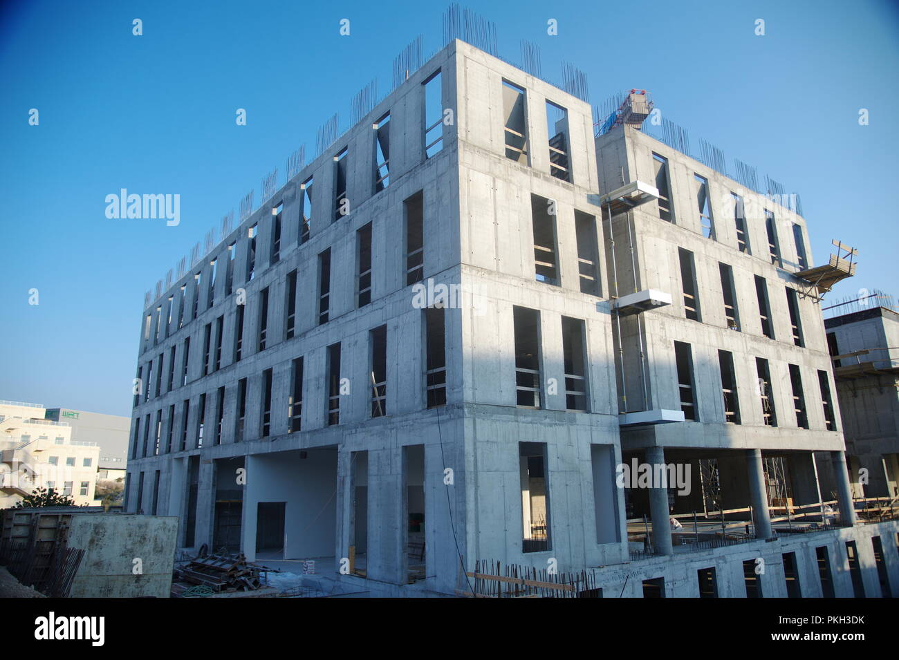 a new skeleton for high building Stock Photo - Alamy