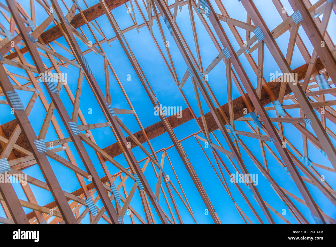 Straight framework hi-res stock photography and images - Alamy