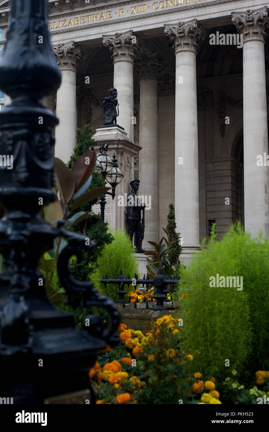 Bank of England, Threadneedle street, London Stock Photo - Alamy