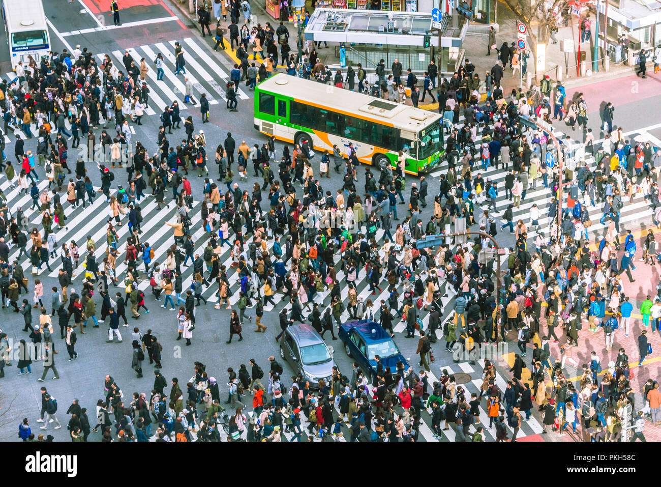 Rush hour traffic jam tokyo hi-res stock photography and images - Alamy