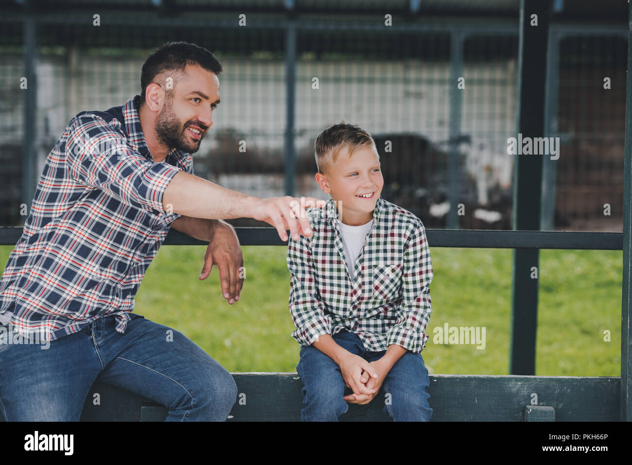 Man father son ranch hi-res stock photography and images - Alamy