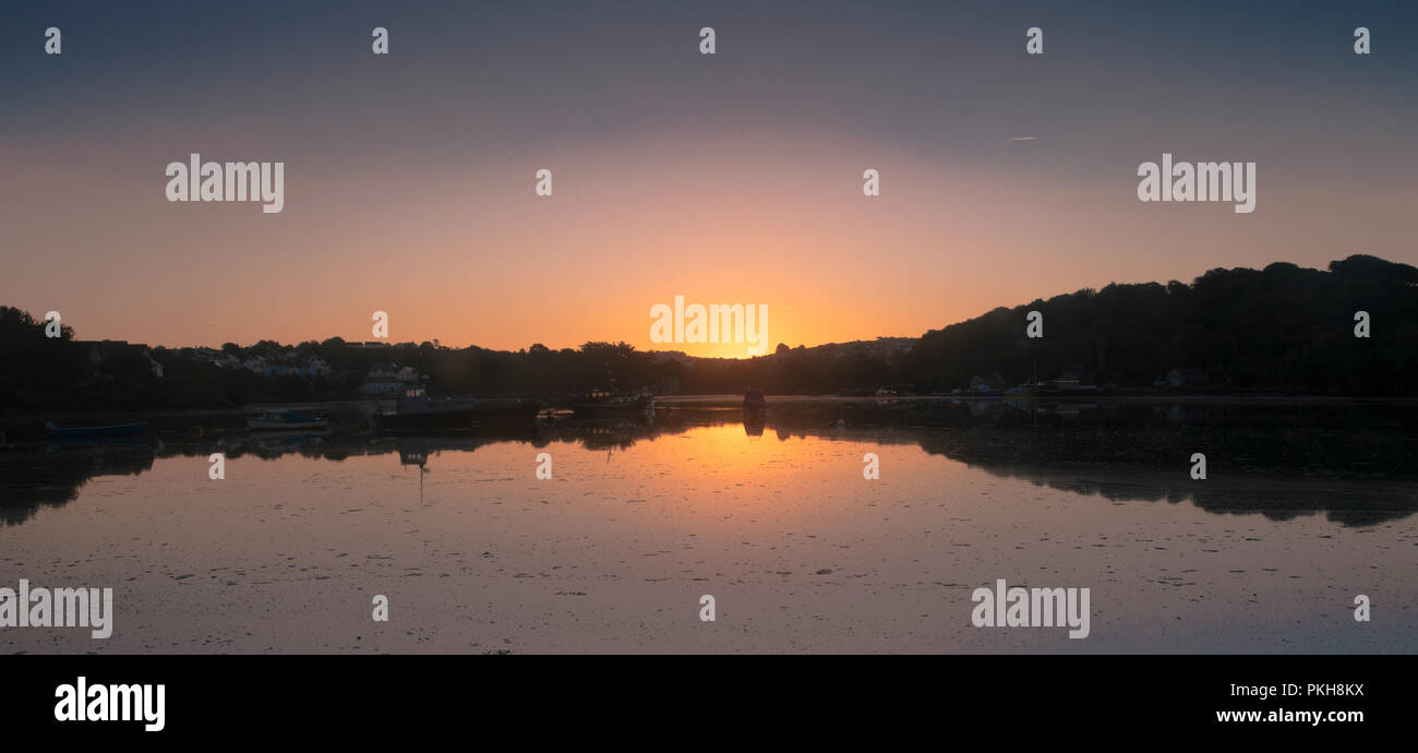 Sunrise of Hooe Lake, Plymouth Devon on arising tide Stock Photo - Alamy