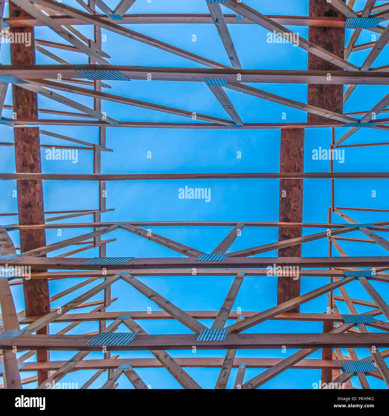 Open roof truss hi-res stock photography and images - Alamy