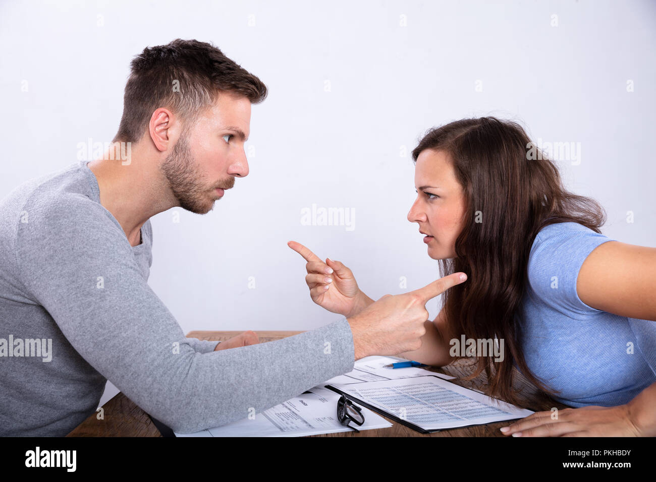 Couple facing each other table hi-res stock photography and images - Alamy