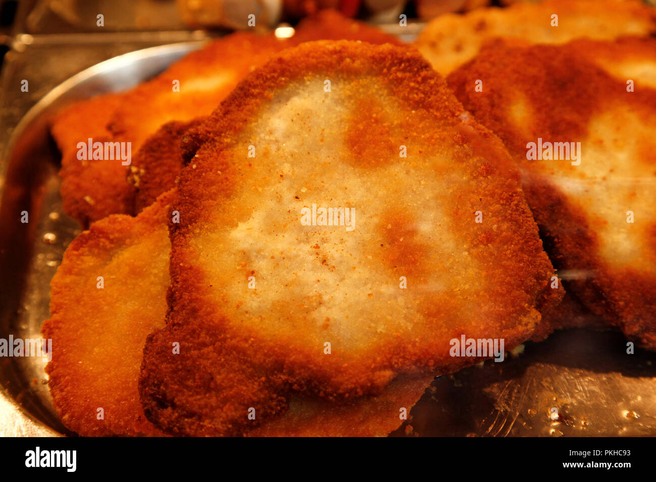 Wienerschnitzel hi-res stock photography and images - Alamy