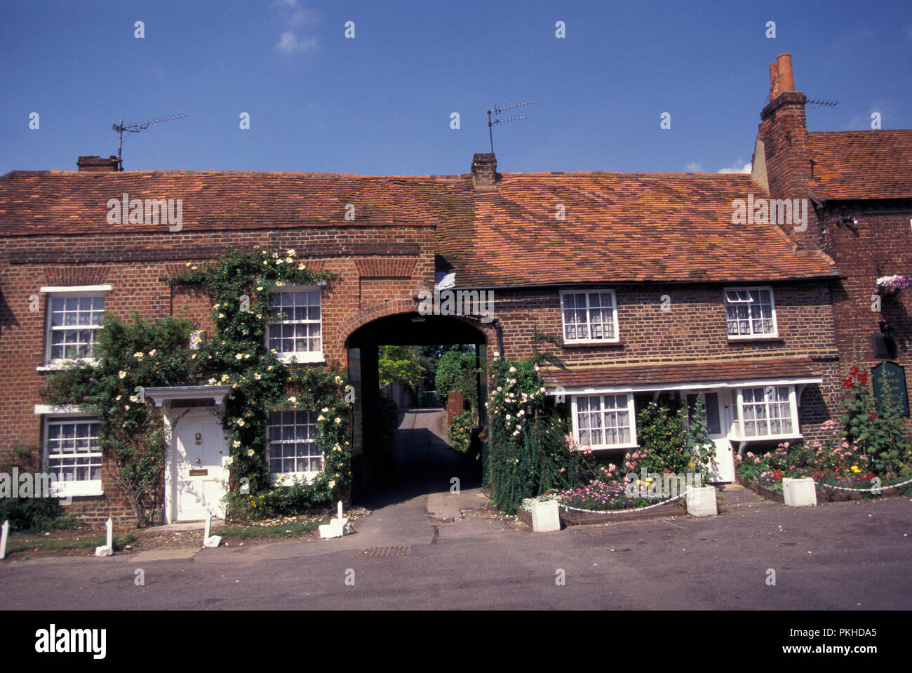Denham garden village hi-res stock photography and images - Alamy