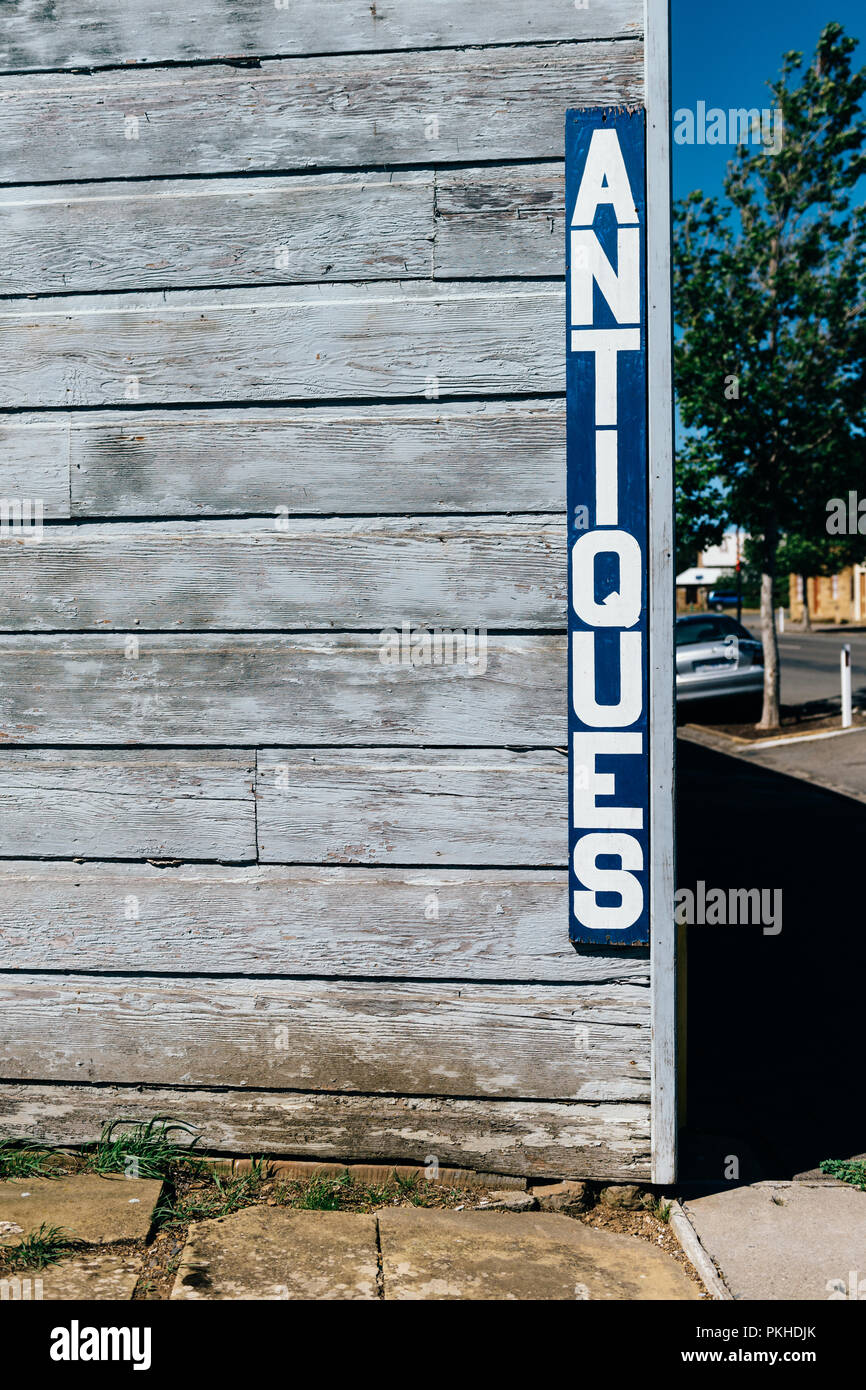 Antiquing vertical hi-res stock photography and images - Alamy