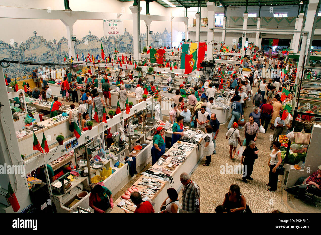 Mercado do Livramento (market). Setúbal, Portugal Stock Photo - Alamy