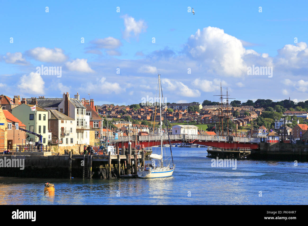 Whitby swing bridge hi-res stock photography and images - Alamy