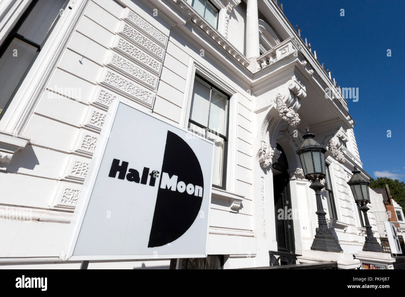 Exterior of the Half Moon Theatre (formerly the Limehouse Board of ...