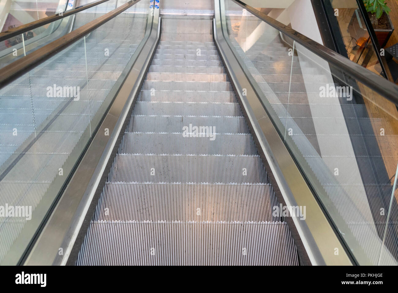 Top down view mall hi-res stock photography and images - Alamy