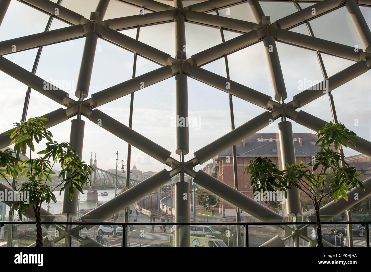 Triangle Pattern Facade High Resolution Stock Photography and Images ...