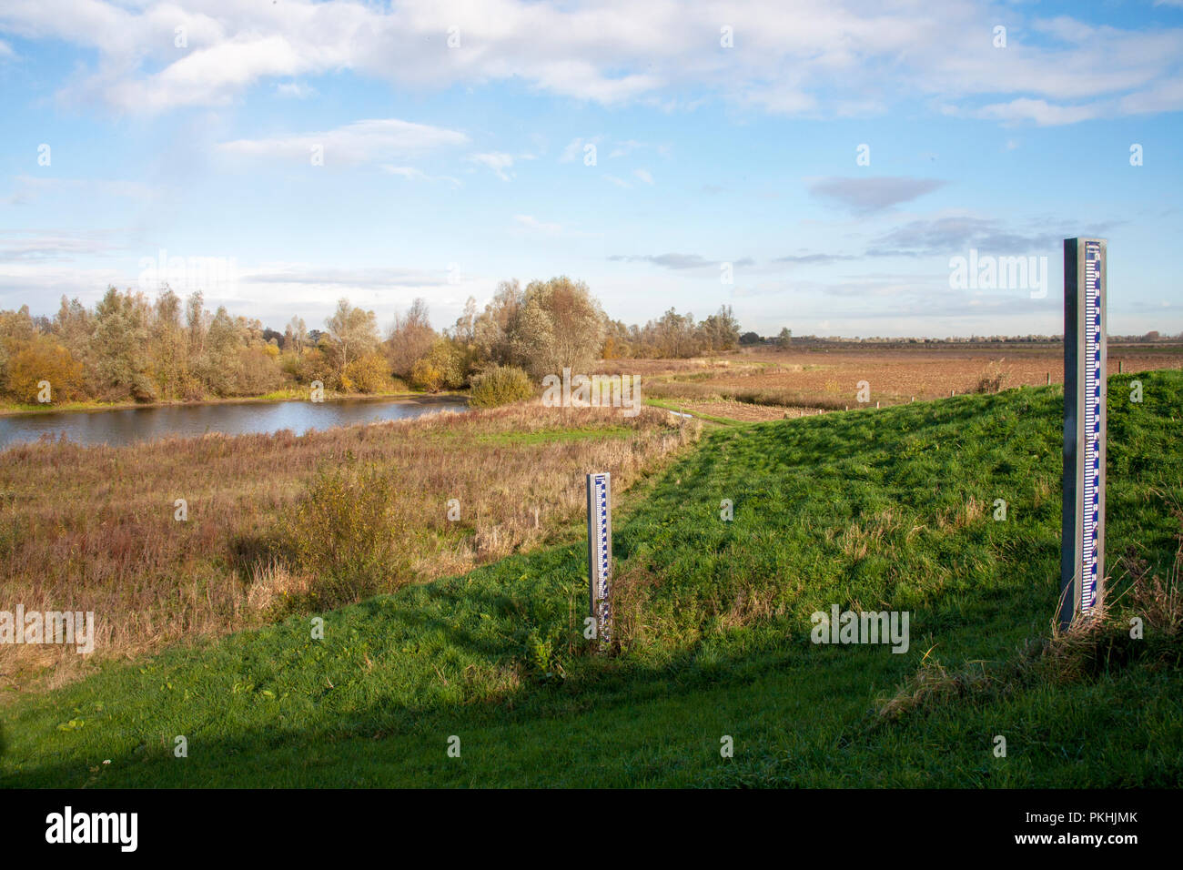 water level measuring scales Stock Photo - Alamy