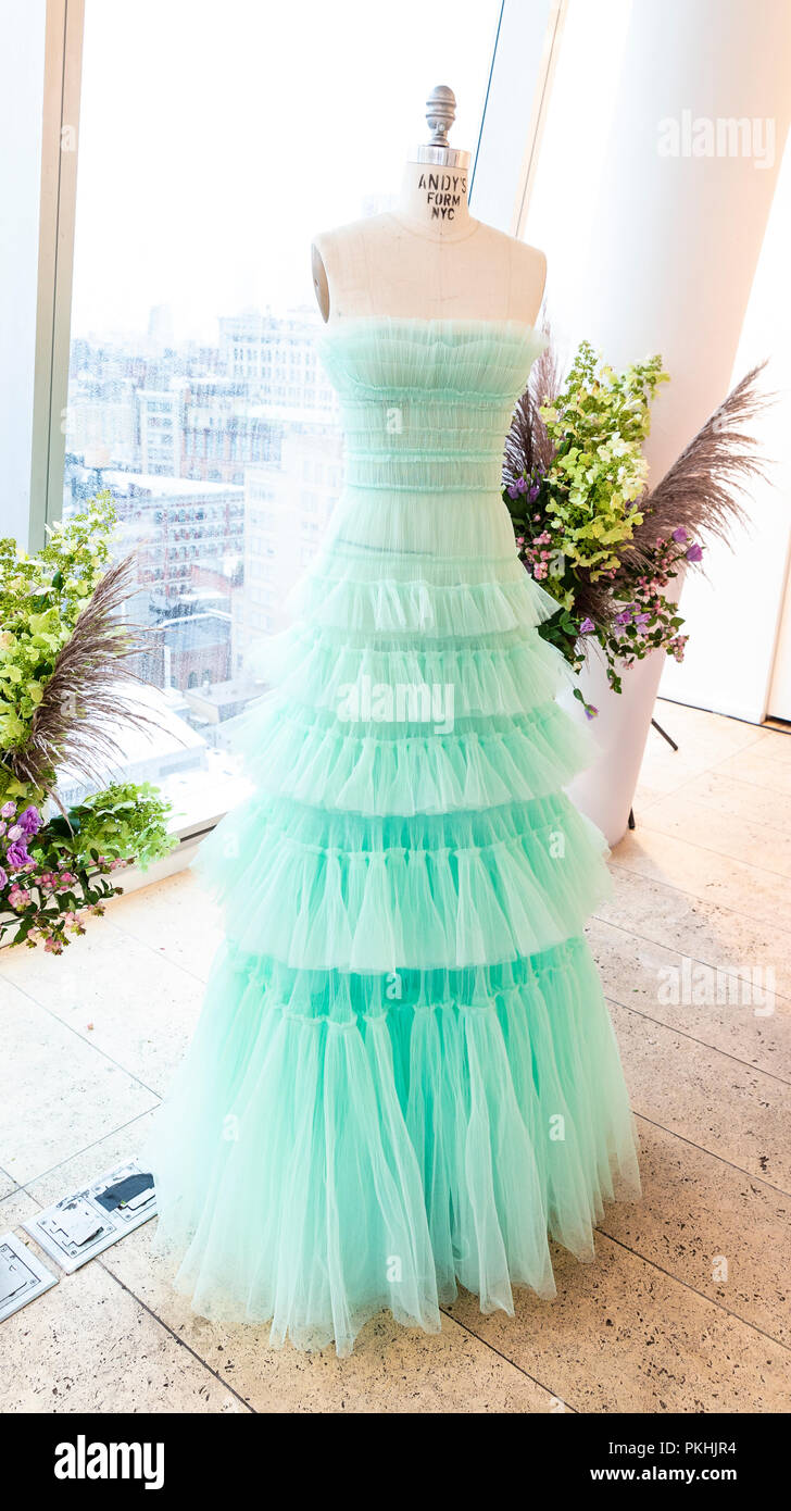 J mendel designer hi-res stock photography and images - Alamy