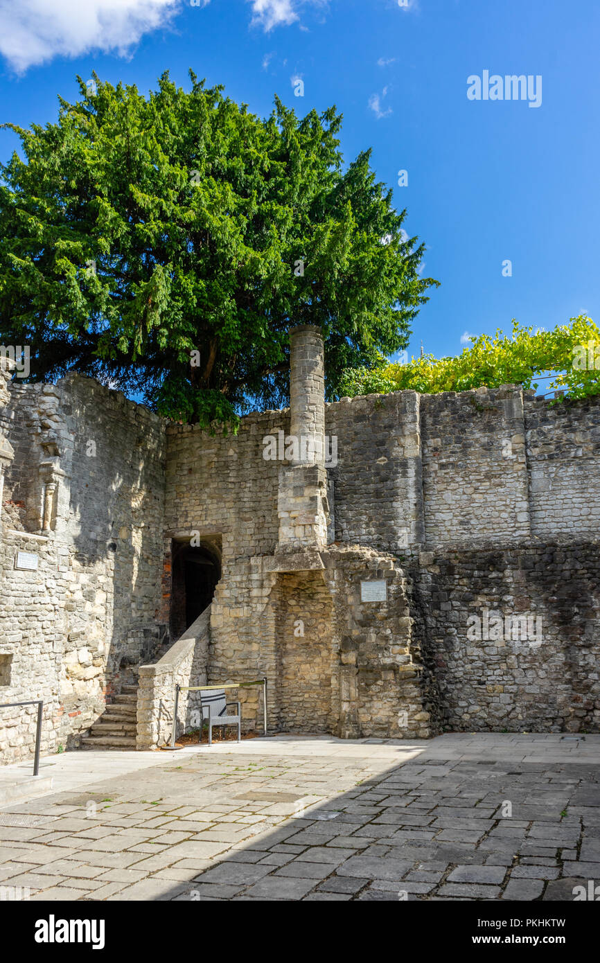 King John's Palace, a ruined Norman merchant's house located within the ...