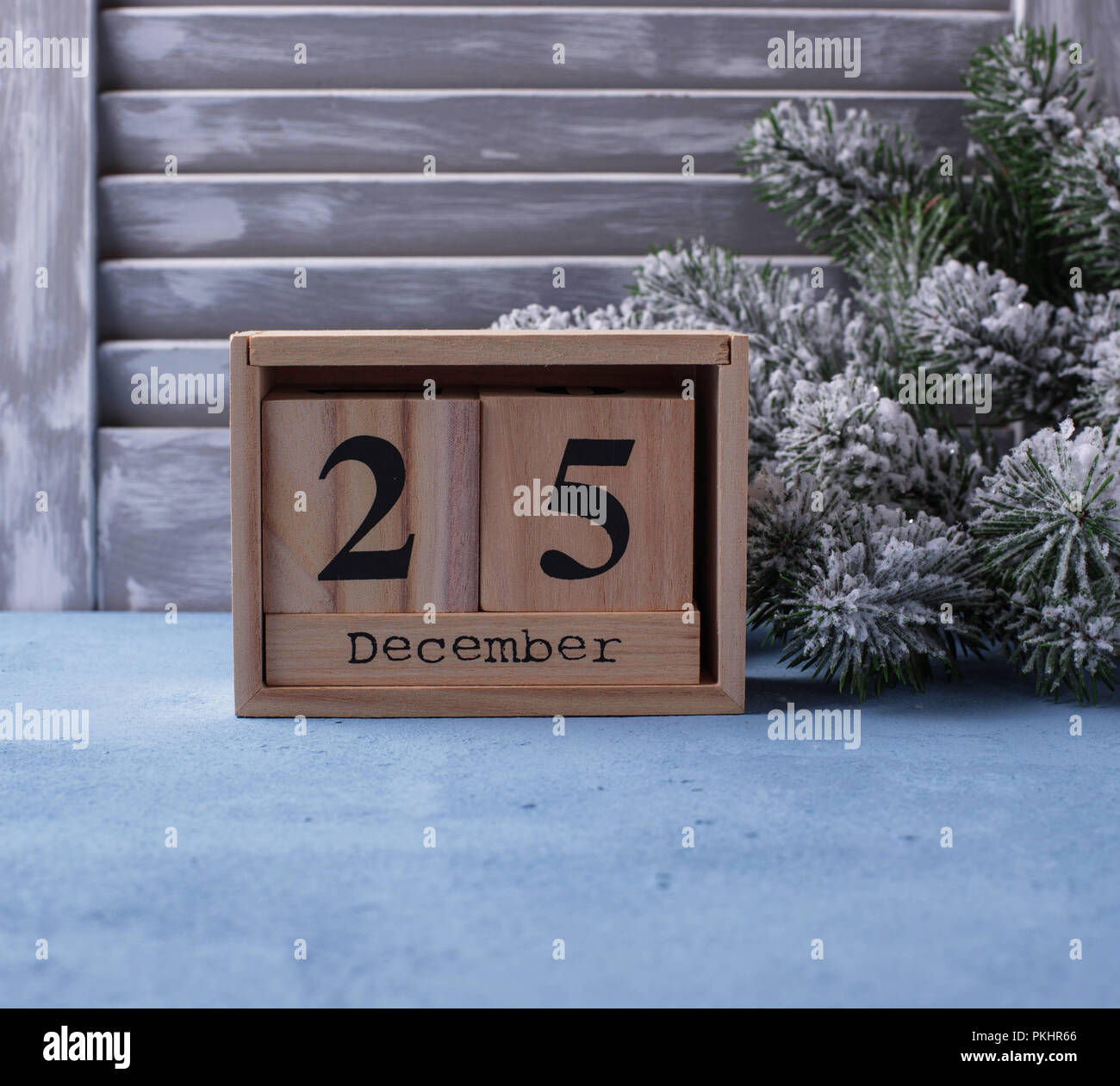 Christmas background with wooden calendar and tree Stock Photo - Alamy